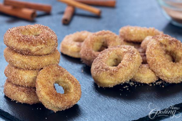 Donas Mini Horneadas de Azúcar y Canela