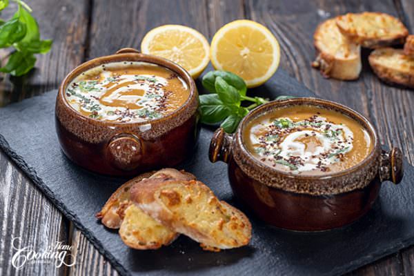 Lentil Cream Soup Recipe with Red Lentils and Cheese Toasts